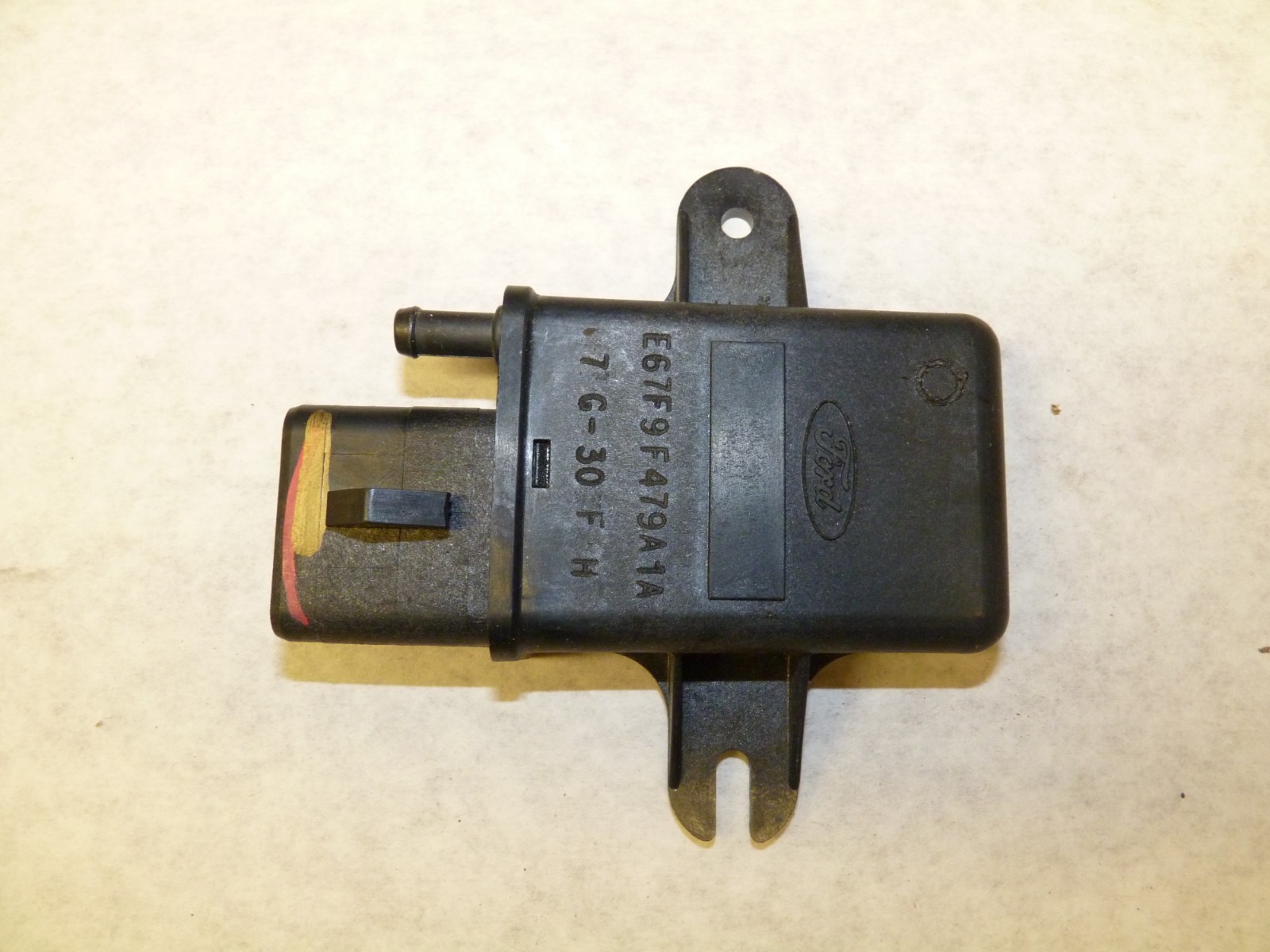 Ford Sensor Assembly E6TZ9F479A ( DN3797 DS600 B2 ) | eBay