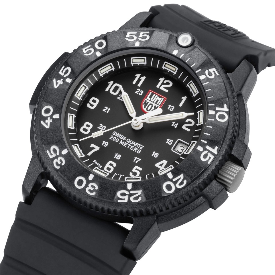 Luminox Navy SEAL Dive Men's Watch Rotating Bezel Black Dial Rubber ...