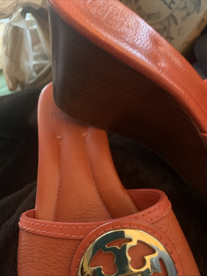 Tory Burch Patti Wedge Orange Pebble Leather Size 9M Gold Tone Hardware ...