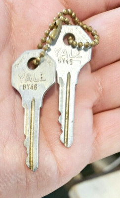 Vintage set of two BY46 YALE Keys on keychain a must-have for any ...