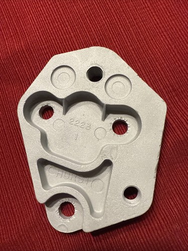 MUNCIE 4 SPEED SHIFTER MOUNTING PLATE HURST #2223 | eBay