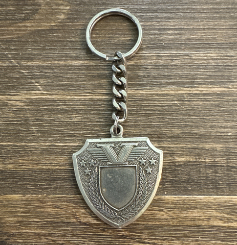 Vintage Victory Valor Military Laurel Wreath Medal Keychain 6 Stars ...