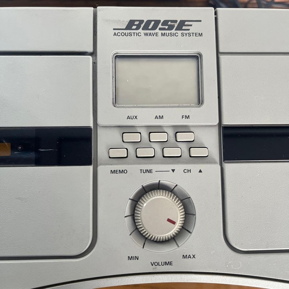 BOSE AW-1D Acoustic Wave Music System Lettore CD Radio Cassette Usato ...