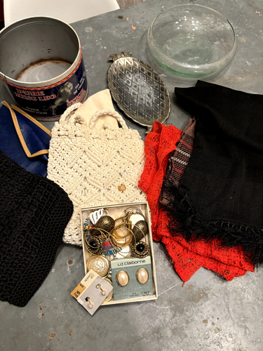 Women's Accessories Lot Collectibles Vintage Item Resale Wholesale | eBay