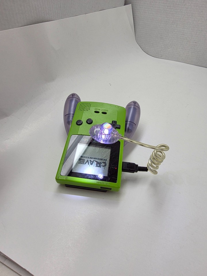 NEW Super Bright LED Snake Worm Light for GameBoy Color No Batteries ...