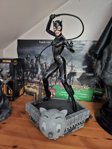 Tweeterhead Cat Woman ( Michelle Pfeiffer) 1/6 17inch Statue | eBay UK