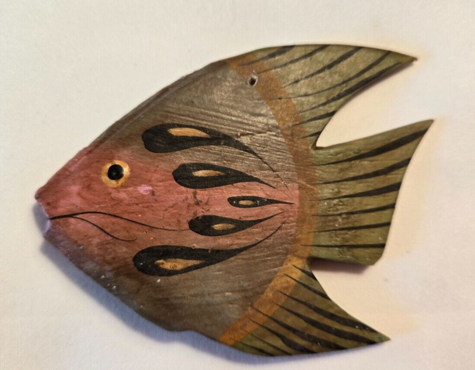 Vintage Wooden Fish - Hand Painted and Hand Carved - 20 pcs - Great for ...
