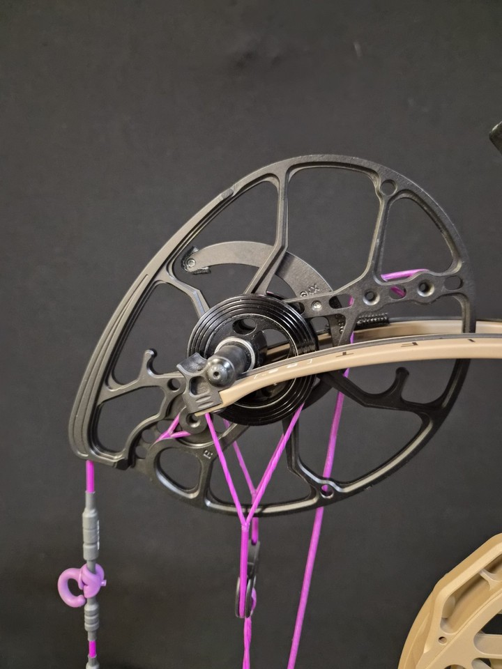 Mathews Lift RS Compound Bow | eBay