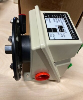 Thermometers - Omega Engineering