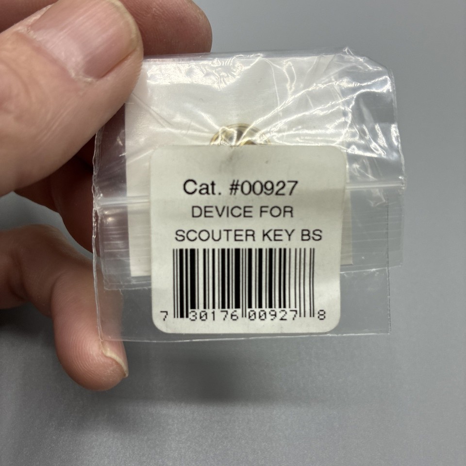 Boy Cub Scout New Discontinued Device For Scouters Key Pin Goes On ...