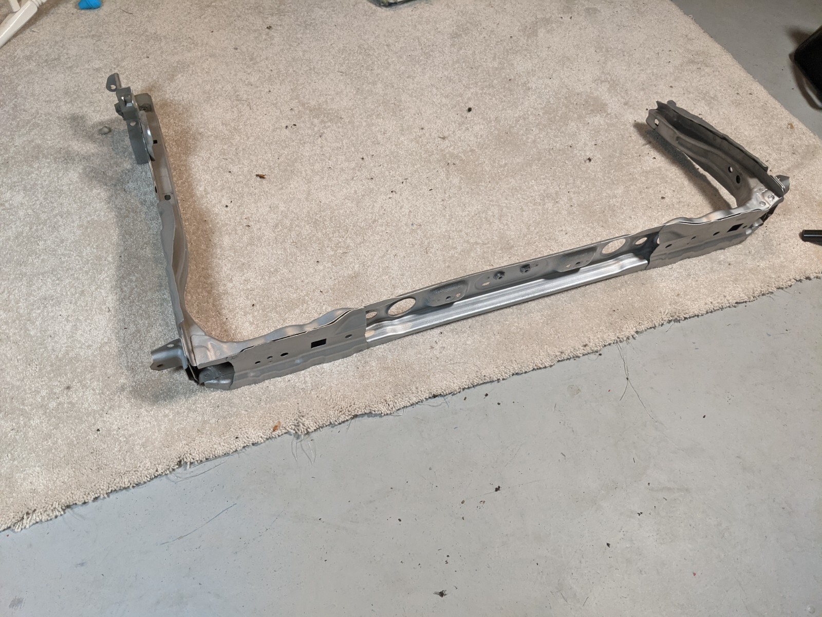 Toyota Prius, Radiator Core Support, lower and passenger 2010-2015 ...