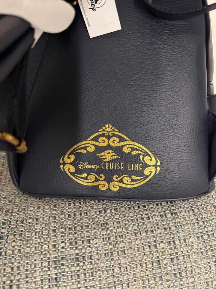 Disney Cruise Line Treasure Exclusive Stern Capt Hook & Peter Mini ...