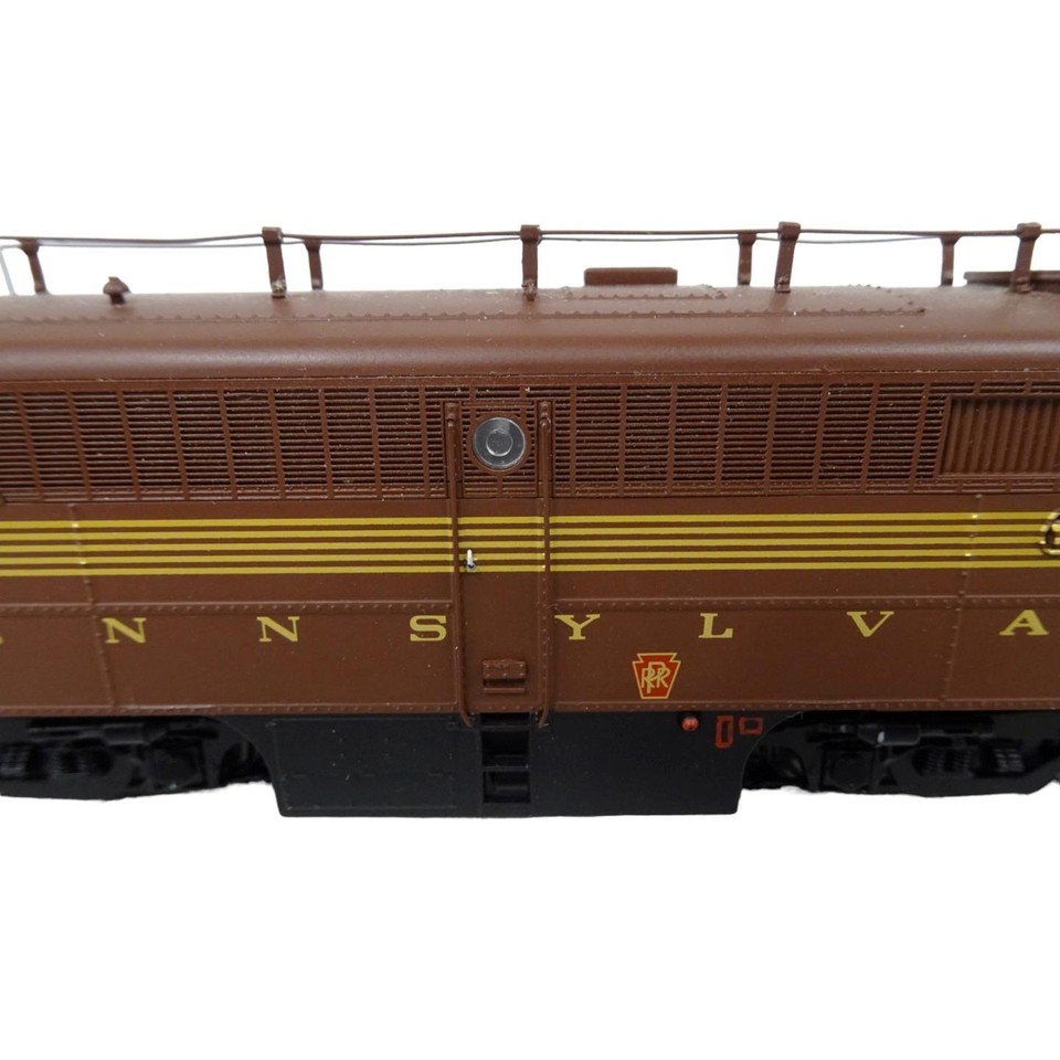 HO Scale Pennsylvania Railroad PRR #5759 Diesel Locomotive Co-Co Model ...