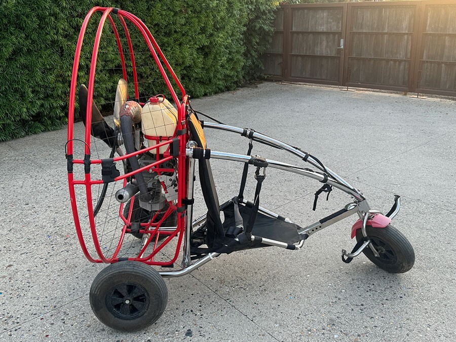 Used TrikeBuggy Bullet Paramotor Powered Paraglider with a Fresh Breeze ...
