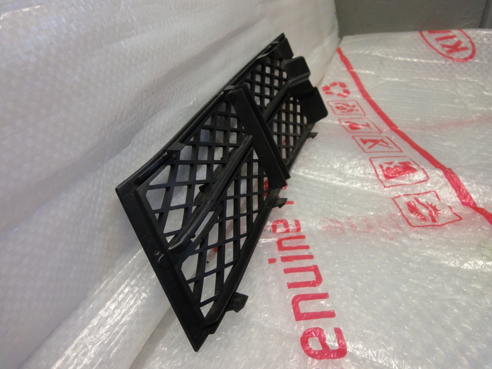 2011-2013 BMW 5 SERIES RIGHT PASSENGER SIDE BUMPER OUTER GRILL OEM ...