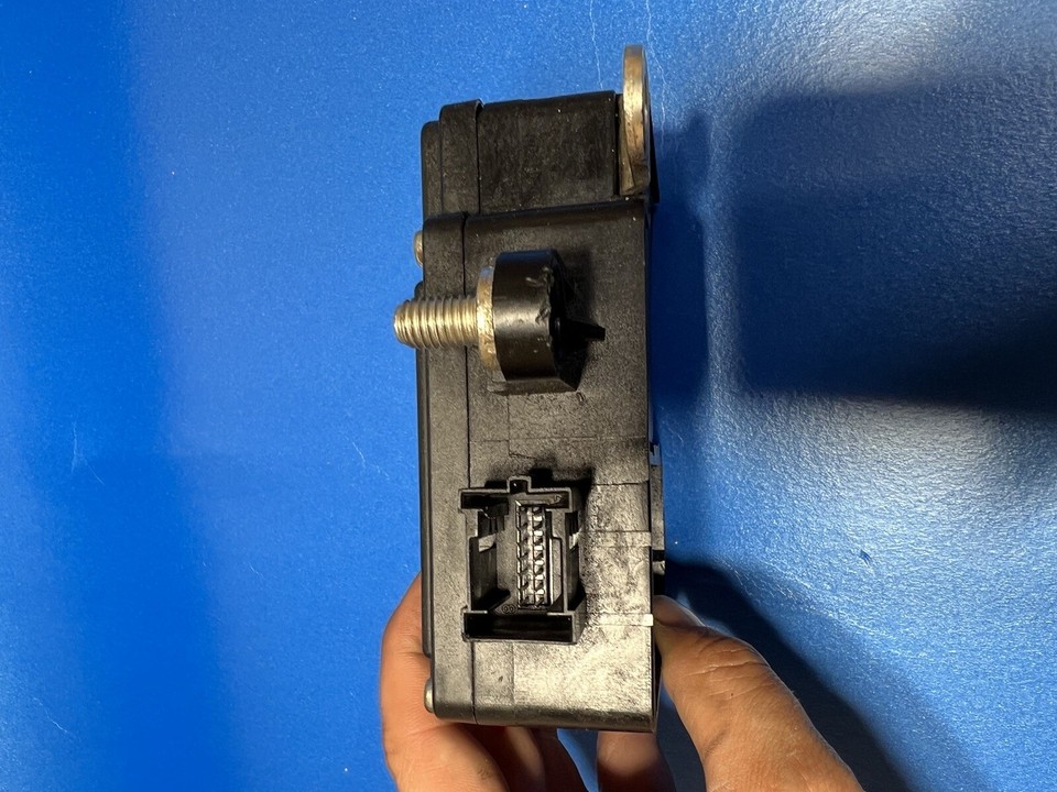 2003-2006 Mercedes-Benz E320 E350 E500 E55 Battery Control Load Module ...