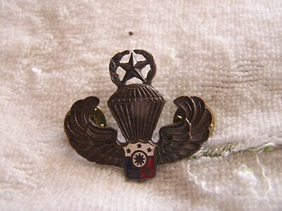 Vintage WWII Military Pin Wings and Star | eBay