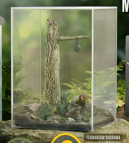 Metal Gear Solid Snake Eater Collector's Edition Terrarium Diorama ...