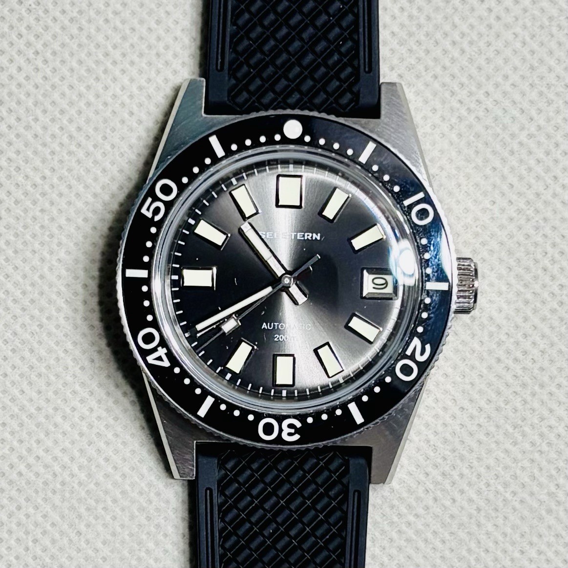 Seestern 62MAS V3 Dive Watch Gray Dial FKM Rubber Str… - Gem