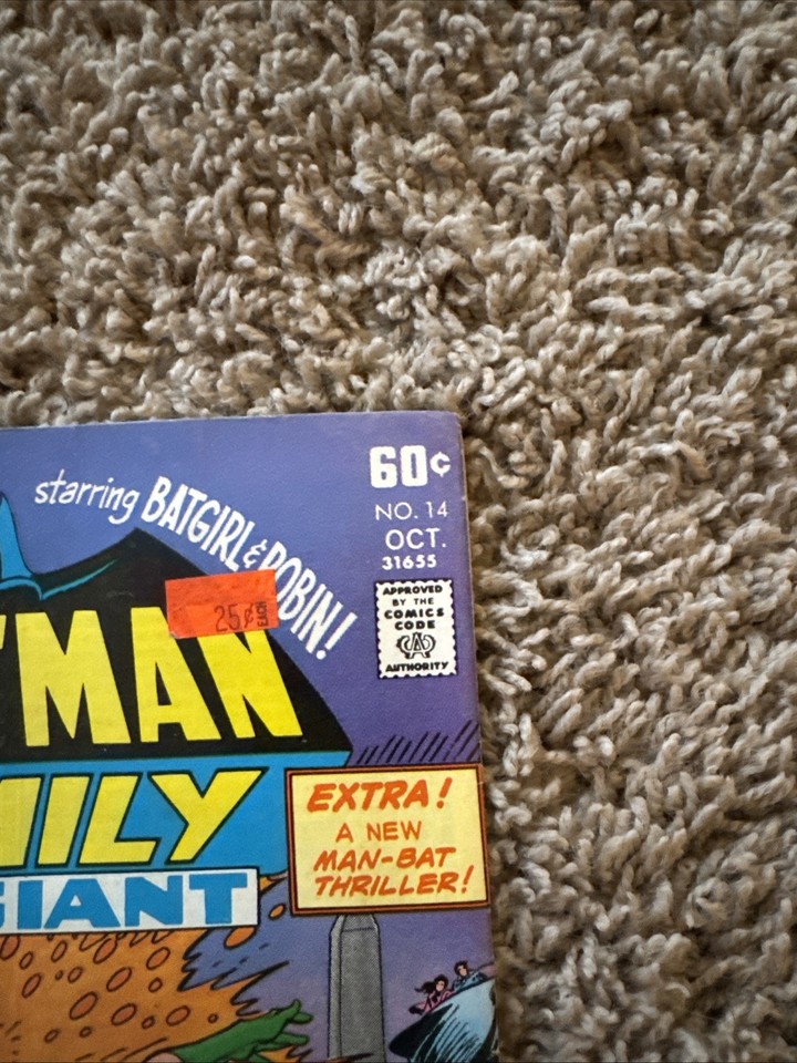 DC Comics Batman Family Giant #14 Batgirl, Robin, Batwoman 1977 Bronze ...