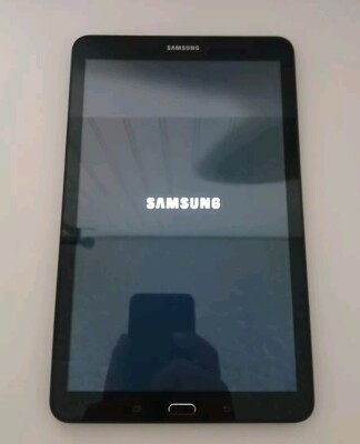 Samsung Galaxy Tab E SM-T560 16GB Wi-Fi Black Android 9.6 Inch Screen ...
