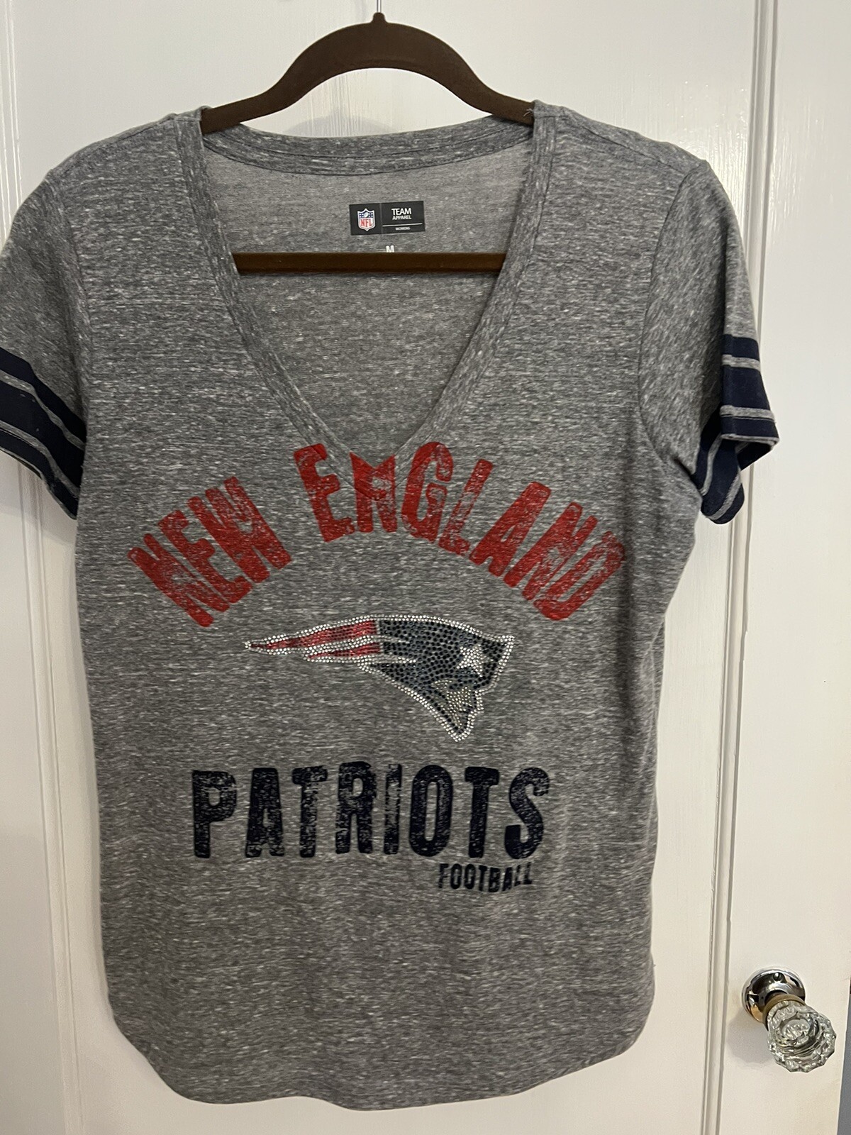 NFL Team Apparel Womens New England Patriots Sequin Embellished T-Shirt V neck | eBay