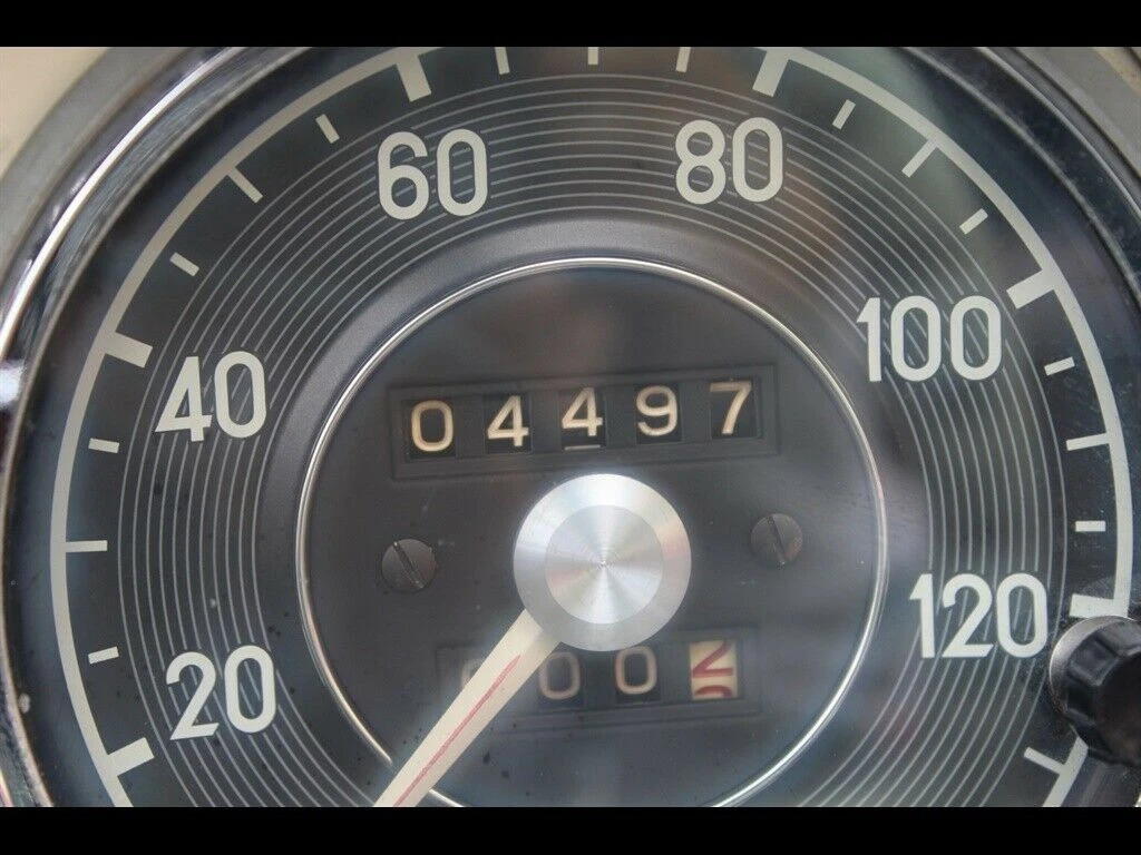 Mercedes-Benz 280SL: The Pagoda Owned by Roger Waters of Pink Floyd