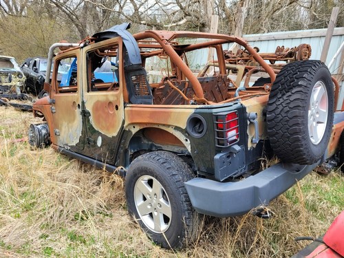 2011 Jeep Wrangler Rear End Differential 4x4 jk unlimited 4 door 2 axle ...