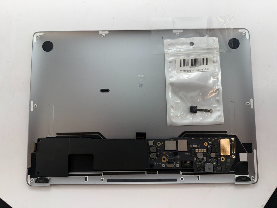 Apple 2020 MacBook Air A2337 "Logic board" M1 7-Core 16GB RAM 256GB SSD ...