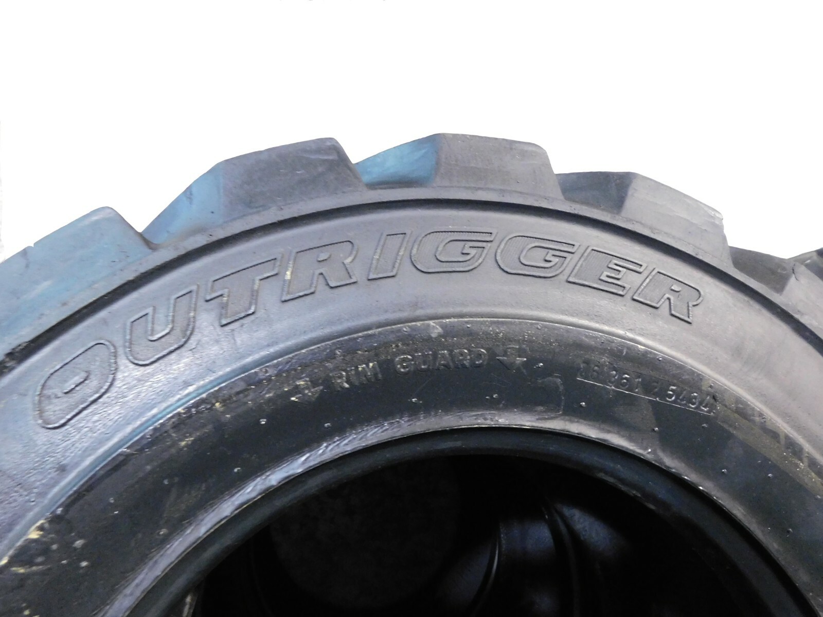 12-16.5 NEW OTR OUTRIGGER LOOSE 12 PLY TIRE 12x16.5,12165 TYRE, X 1 | eBay