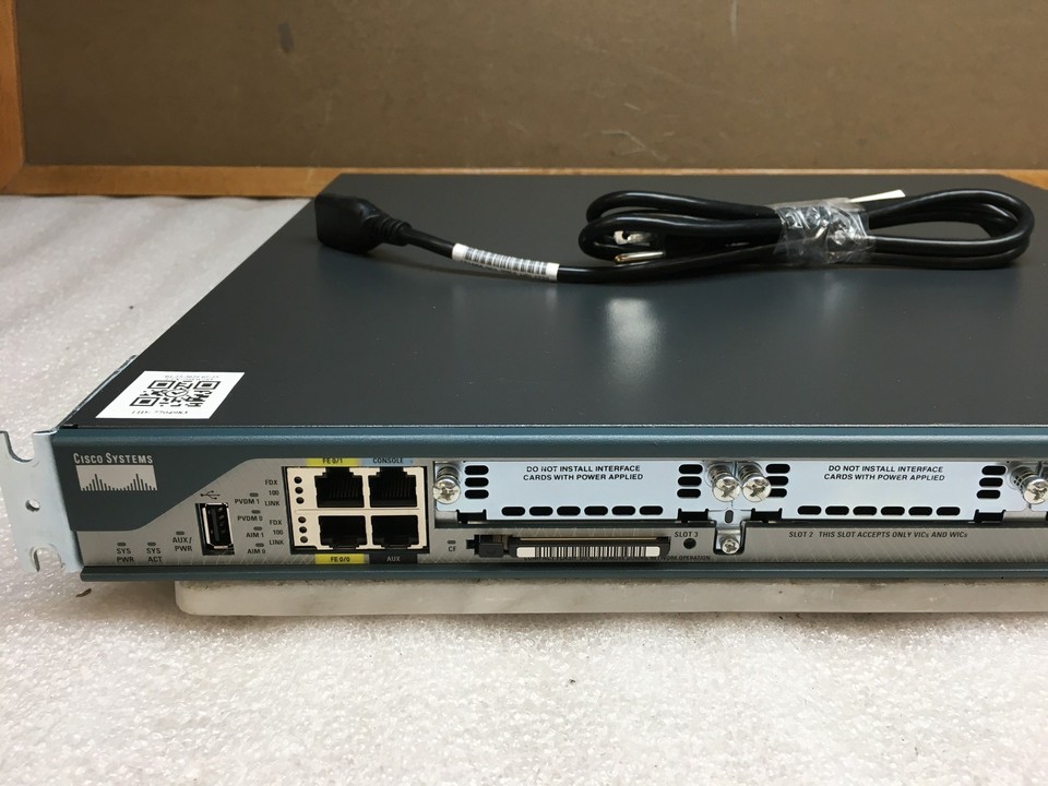 Cisco 2800 Series Integrated Service Router CISCO2801 V03 with Flash ...