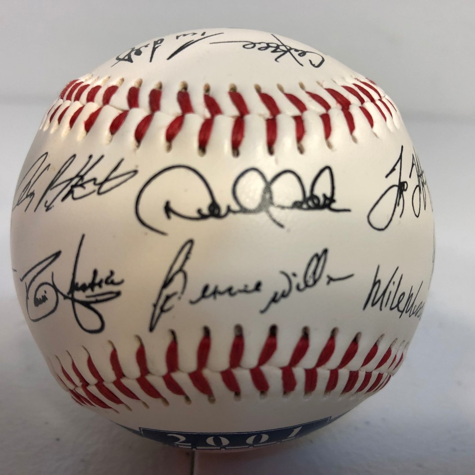 2001 NY Yankee Stamped Autographed Team Baseball MLBPA Licensed ...