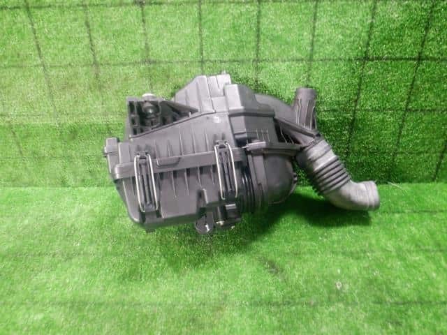 HONDA Vezel 2015 DBA-RU2 Air Cleaner Assembly 172015R1J01 [Used ...