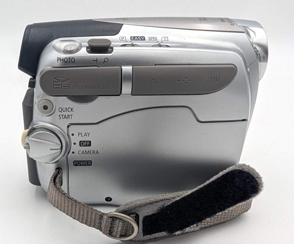 Canon ZR850 DV Camcorder, 35X Digital Zoom, 1000X Opti Zoom, w/Battery ...