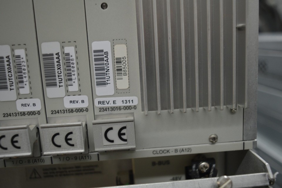 "LOADED" SYMMETRICOM SSU-2000 SYNCHRONIZATION SUPPLY UNIT w/ CLOCK ...