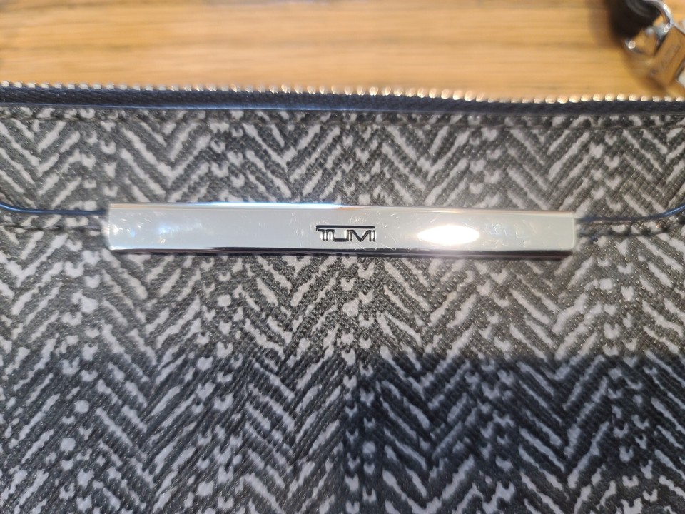 Tumi Crossbody Travel Wallet Double Zipper | eBay