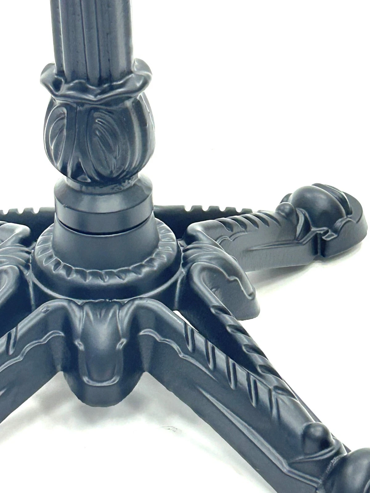 Premium Grade Cast Iron Table Bases for Garden Use