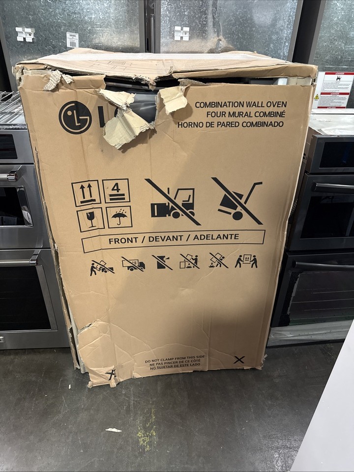 LG WCEP6423F - 30" Smart Built-In Electric Convection Wall Oven w ...