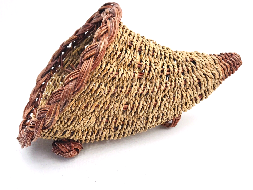 Wicker Cornucopia Holiday 10" Basket Thanksgiving Woven W/Hook for Wall ...