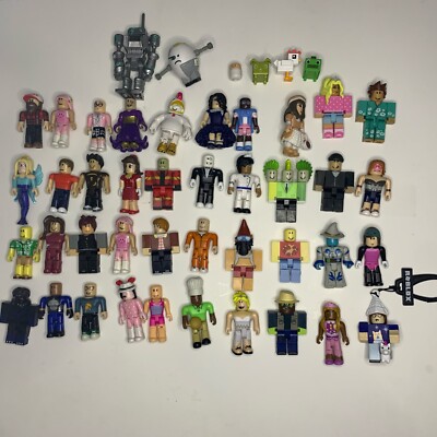 125+ qty Roblox Large Mixed Toy Lot Action Figures Characters ...