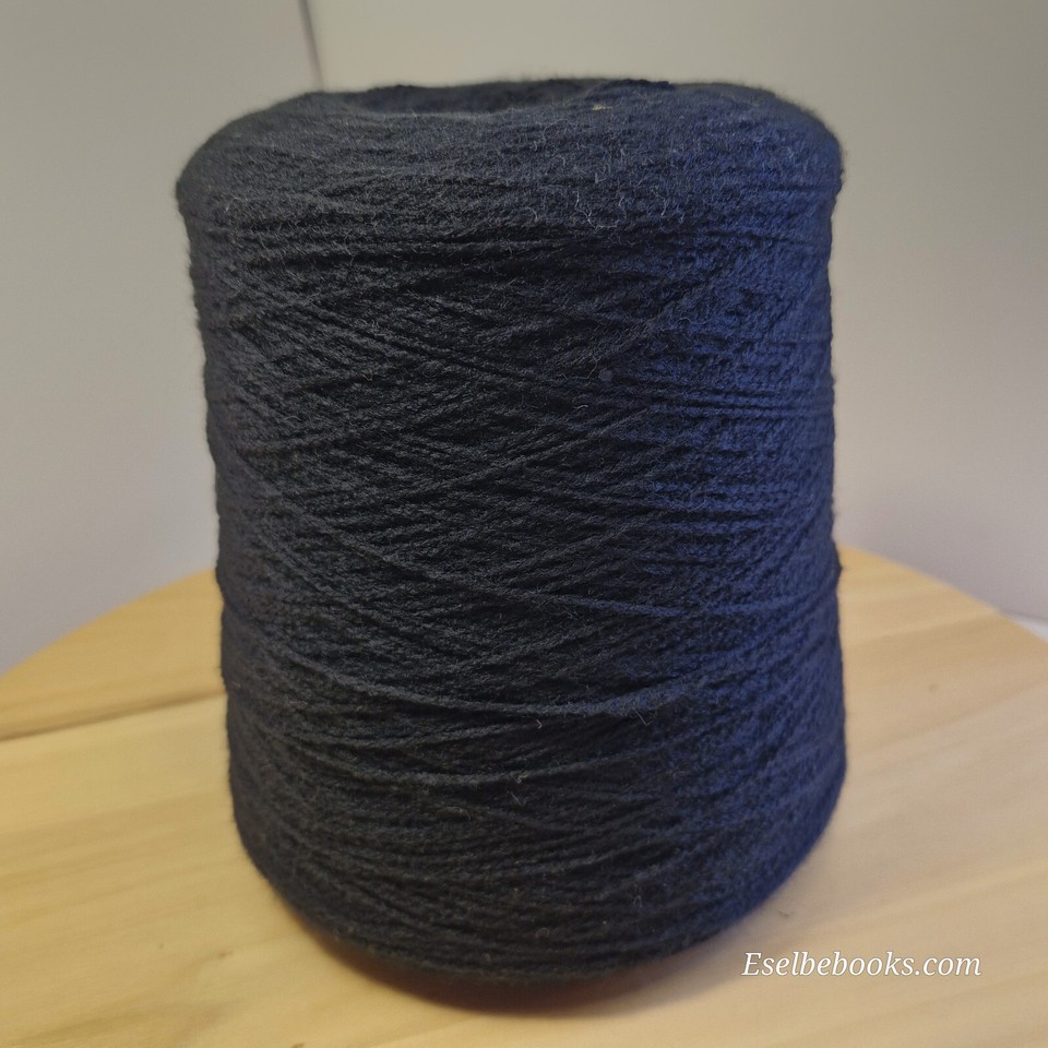 Unbranded Machine Knitting Yarn - 503 grams - 4ply black acrylic (C89 ...