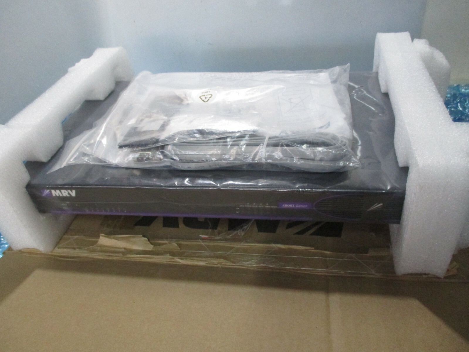 MRV LX-4008T-002AC Console Server 8 ports DUAL AC power 530-R0072CC | eBay