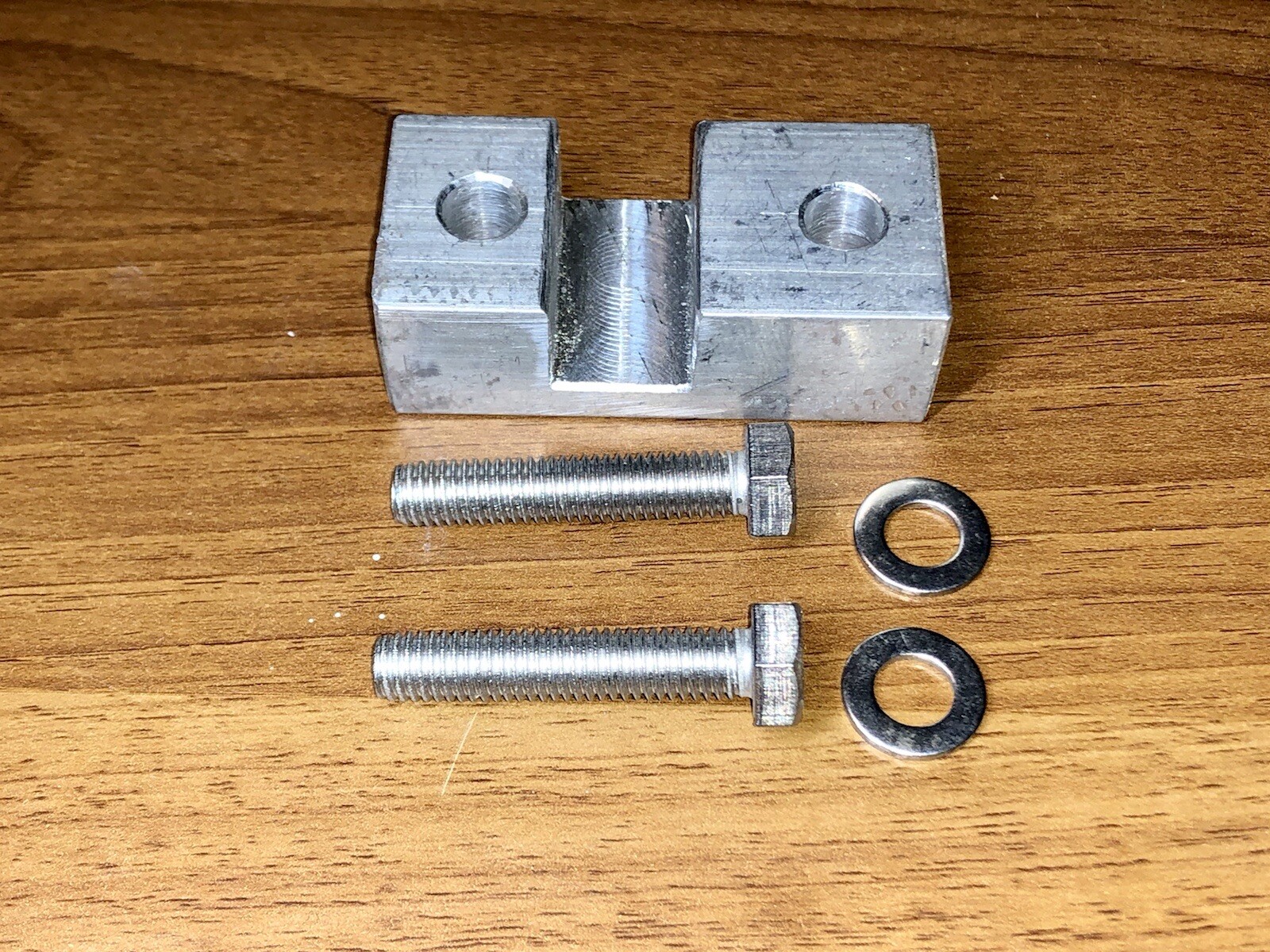 CLASSIC MINI - STEERING COLUMN DROP BRACKET for all MK7 Minis and Air ...