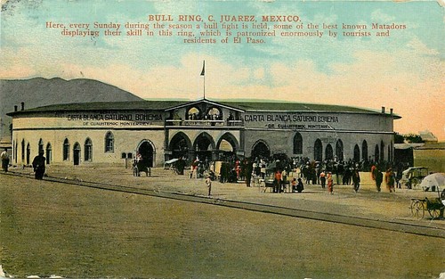 DB Mexico Postcard O326 Juarez Bull Ring People Waiting in Line ...