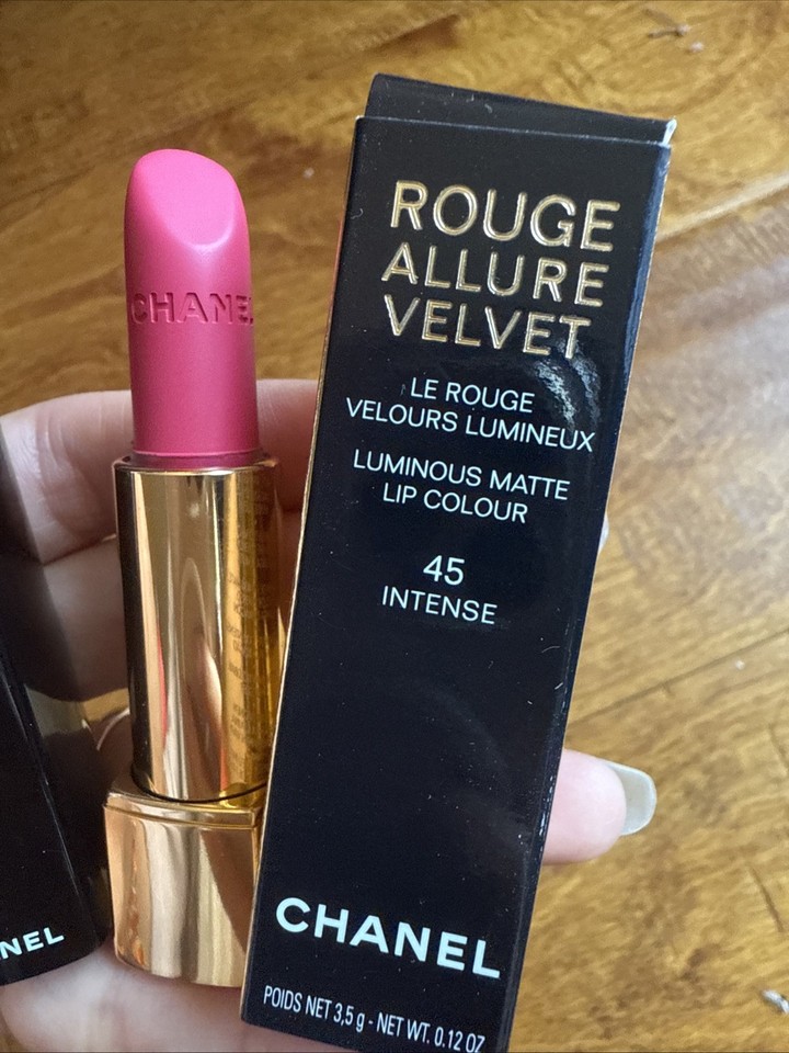 CHANEL Rouge Allure Velvet Le Rouge Velours Lumineux Luminous Matte 45 ...