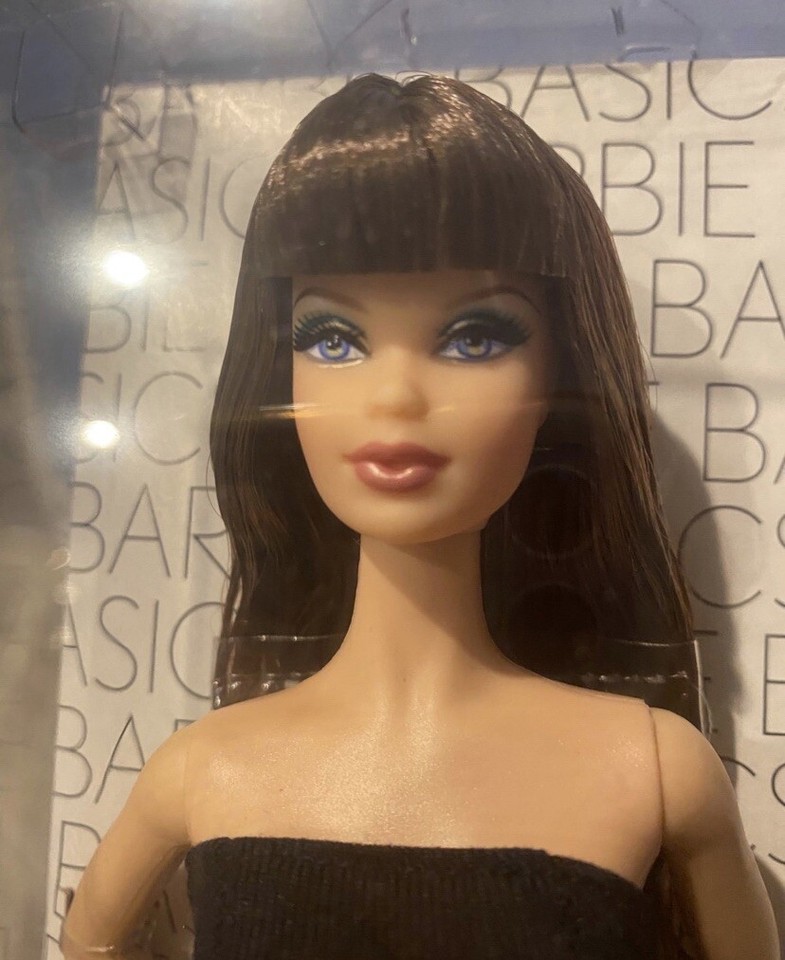2009 Barbie Basics Black Label Model 03 Collection 001 NRFB | eBay