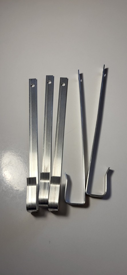 Thin Leading Edge Verge Tile Clips pack of 50, 166mm x 20mm | eBay UK