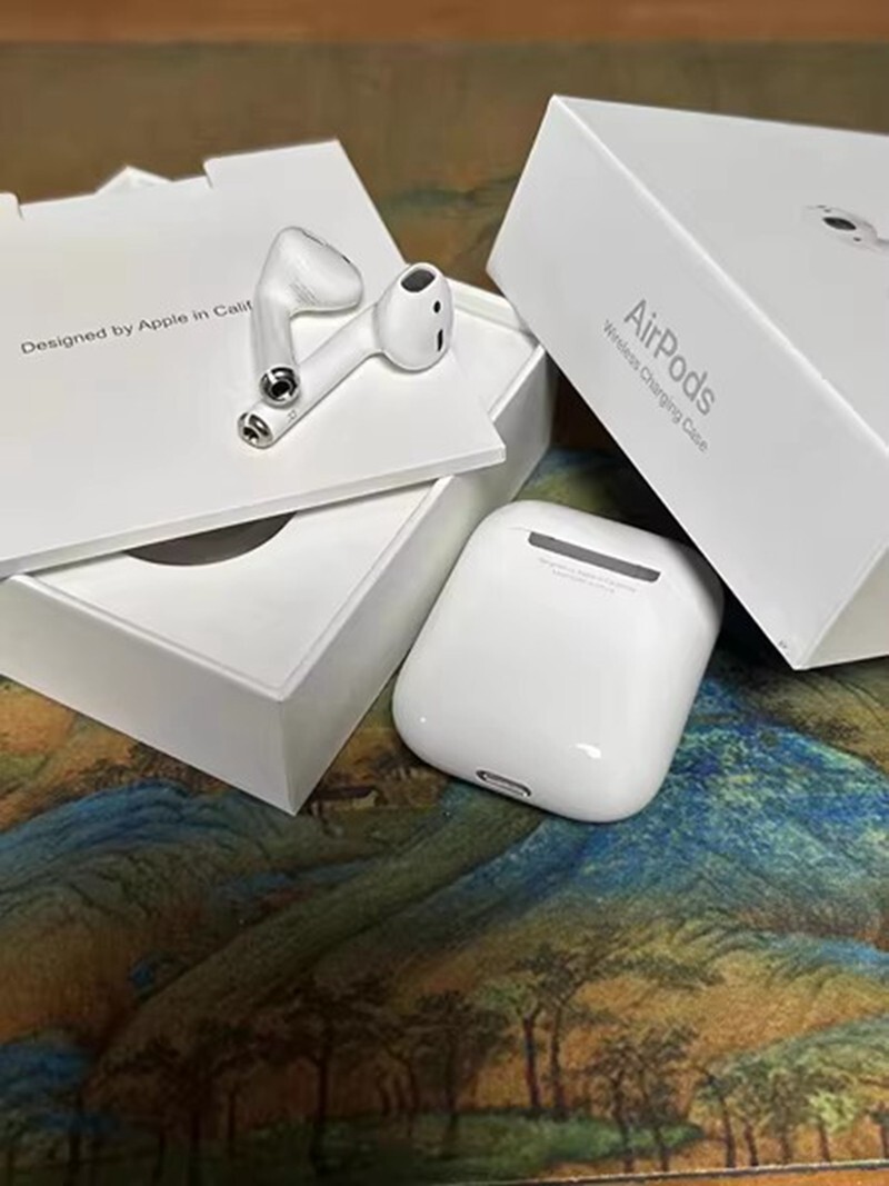 Apple Airpods 2nd Generation Bluetooth Earbuds Earphone White Charging ...
