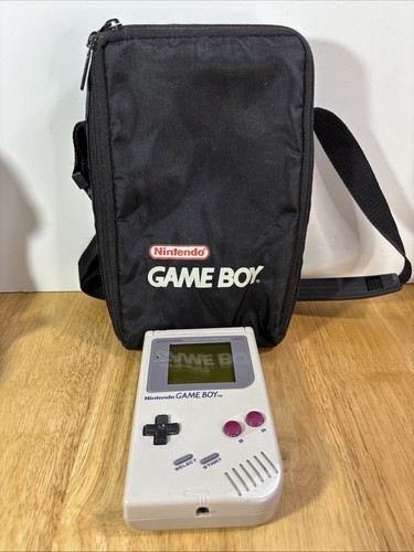 Original Nintendo Gameboy Handheld Console DMG-01 with Case READ ...
