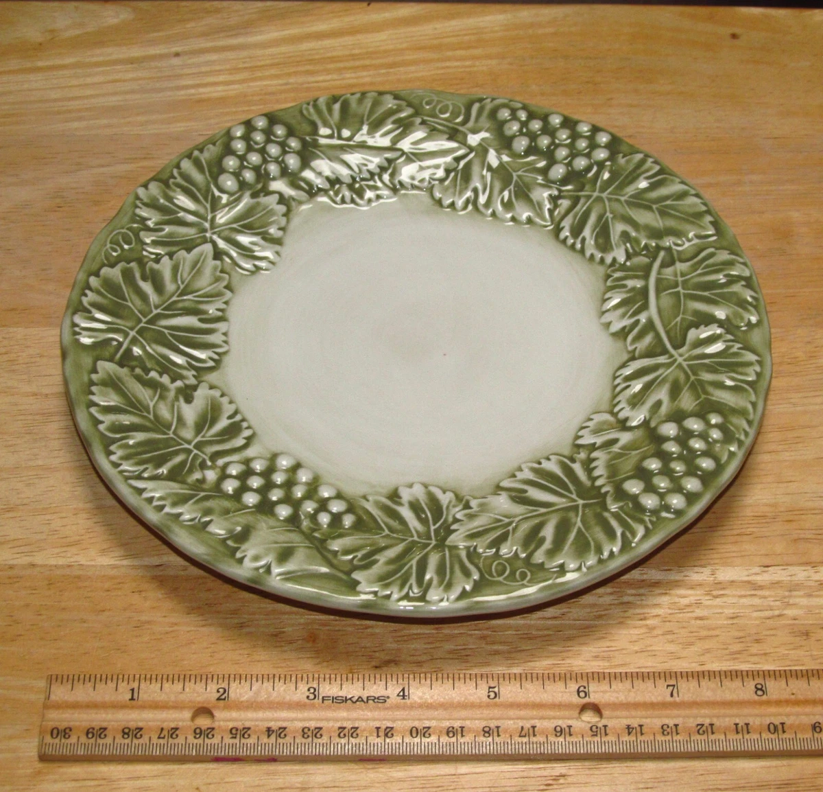 Leaf Design Plate